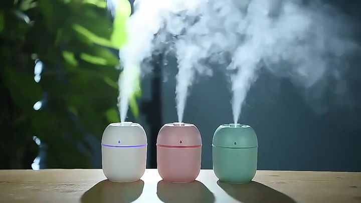 Dazzle Cup Spray Humidifier - Portable & App-controlled