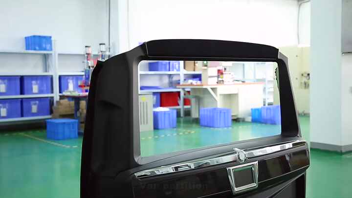 Customized Car Partition with TV for Mercedes V Class