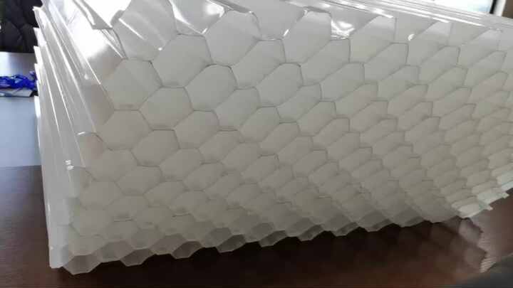 Hexagonal Fillers Corrugated Plate Fillers Corrosion Resistance PP pvc ...