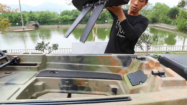 12FT Multifunctional Fishing Kayak - Professional Canoe