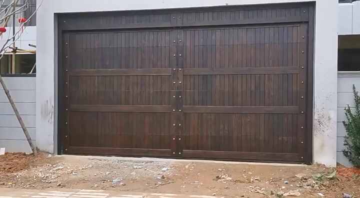 Luxury Villa Aluminum Wood Flip Panel Electric Wooden Garage Door - Buy ...