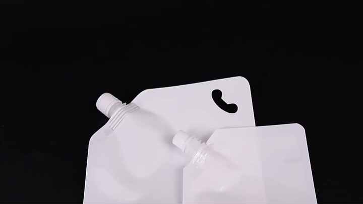 Eco-friendly Car Engine Oil Packaging - Spout Pouch Bags