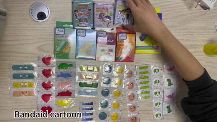 Cartoon Band Aid Waterproof Band Aid Cute Adhesive Bandaid Wound ...