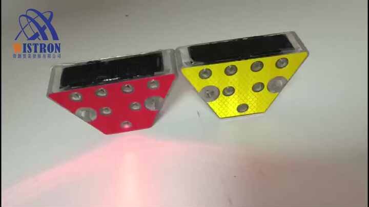 Trapezoid Reflector Guardrail for Roadway Safety - High Visibility ...