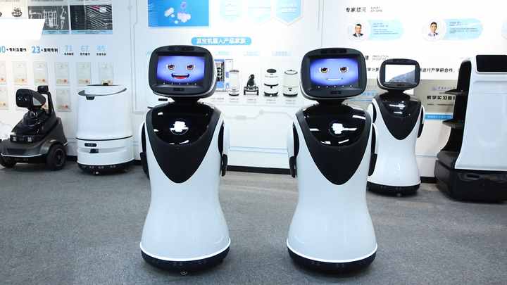 PadBot AI Dancing Greeting Robot for Commercial Use - ODM | Wholesale