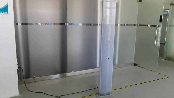 Portable Single Panel Metal Detector - Secure & Efficient