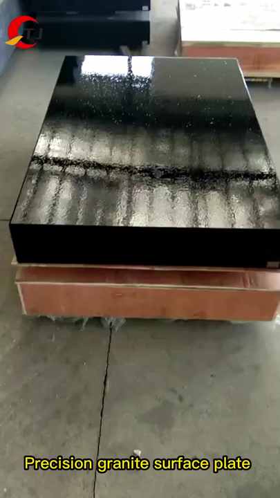 2024 High Heat Customized Industrial Small Granite Table