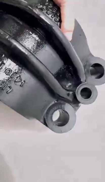 Heavy Dump Truck Jiefang Faw J6 JH6 J6P Spare Parts Balance Shaft Spring Seat Steel Plate ...