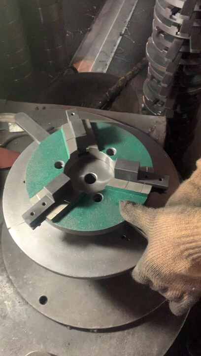WP500A Welding/cutting Chuck - Efficient 3 Jaws Positioner