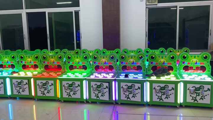 Funpark Frog Jump - Coin Operated Game for Kids & Parents