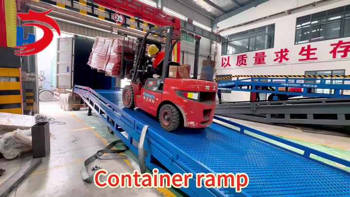 Mobile hydraulic container loading and unloading platform forklift ramp Haolong Machinery has a ...
