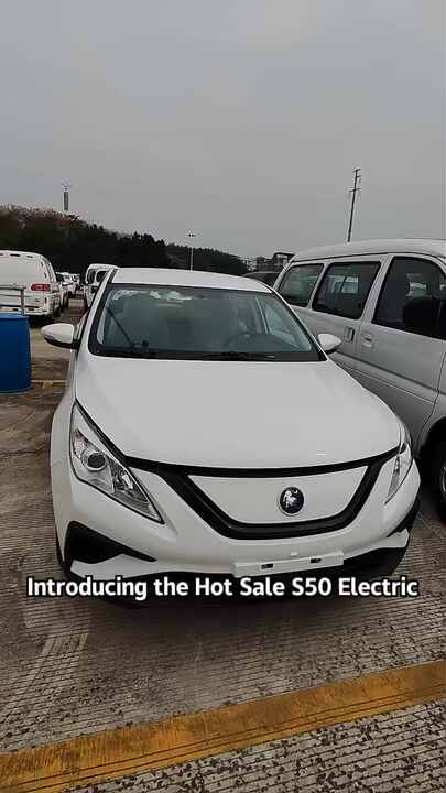 Dongfeng S50 EV Sedan High Quality New Electric Vehicle with Light Interior Single Drive Motor ...