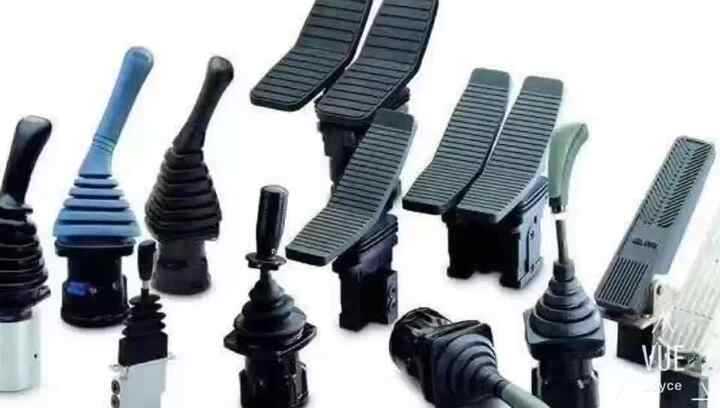 Hydraulic Pilot Control Valves - Foot Pedal for Excavators