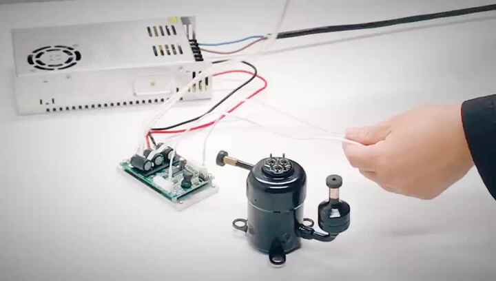 R134a BLDC 12V Mini Rotary Compressor for Refrigerators - 100W to 400W ...
