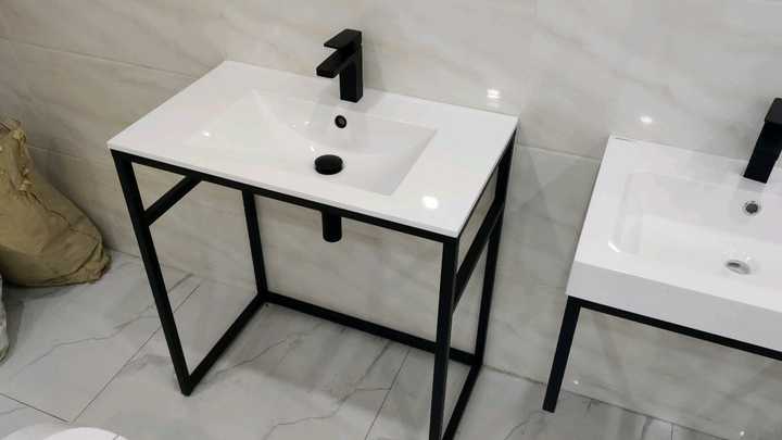 Black Metal Washstand - Stylish & Durable Bathroom Storage