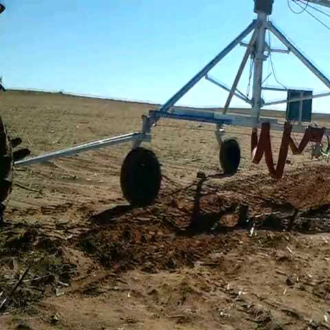Three Wheel Towable Agriculture Center Pivot Irrigation