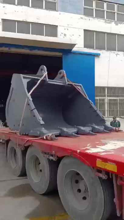 Excavator Attachment Ex5500 Pc1200 Pc2000 Big Rock Bucket Excavator ...