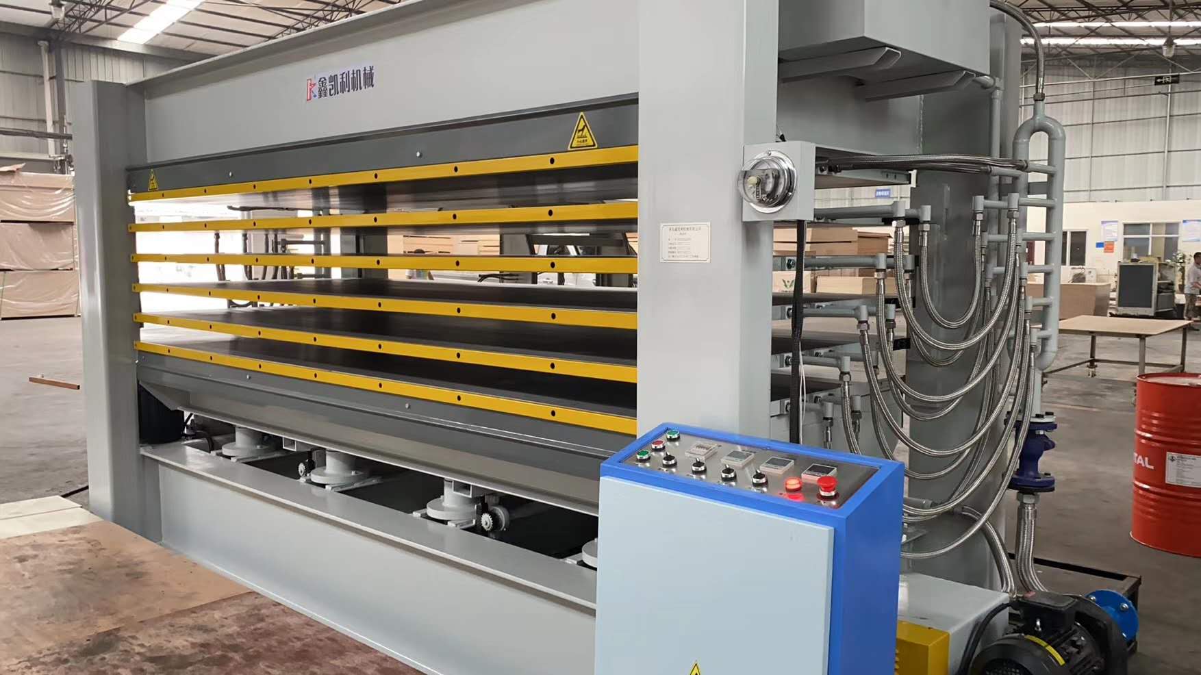 Molded Door Pressing Machine - Sinoeuro Machinery