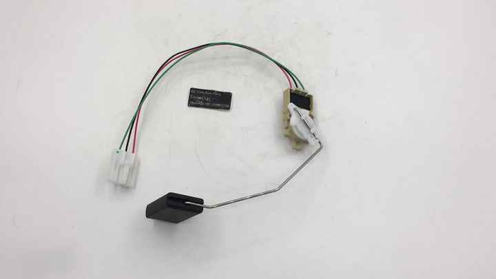 Fuel Level Sensor / Fuel Tank Sending Unit - OEM 83320-0K181 83320 ...