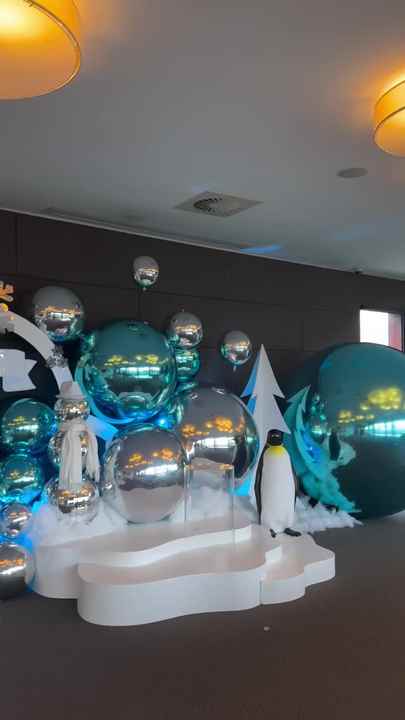 PVC Iridescent Shiny Mirror Ball Decorations Big Inflatable Easter Eggs ...