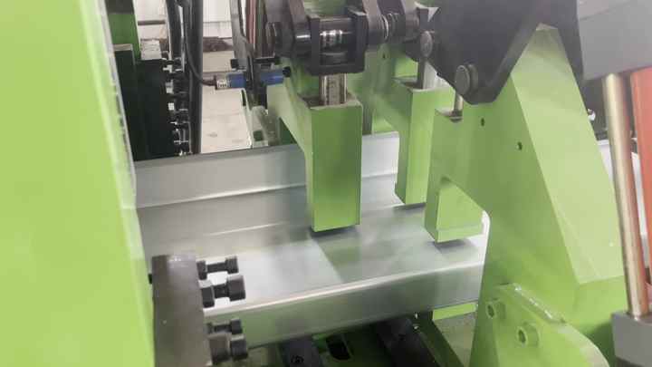 Hot Sale Z Purlin Roll Forming Machine Z Automatic Cz Purlin Machine ...