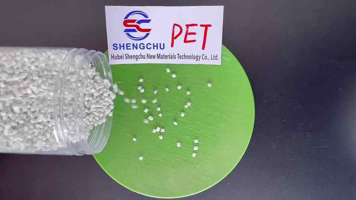 China Factory PET Resin 0.80 Bottle PET Plastic Raw Material PET Virgin ...