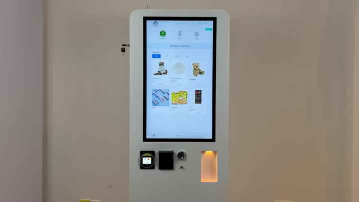 24 Hour Automatic Touch Screen Vending Machine Spiral Carrying Path ...