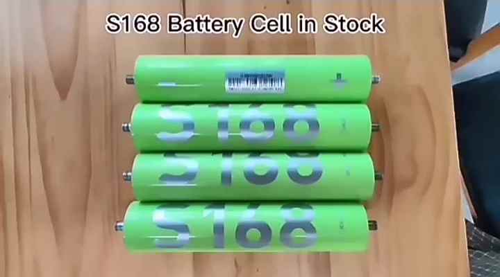 High Capacity 3.2V 60Ah S168 60280 LiFePO4 Lithium-Ion Liquid ...