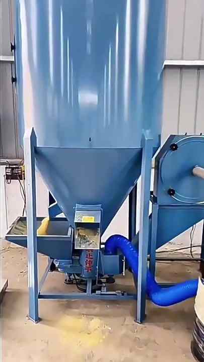 Bran Maize Vertical Grain Feed Mixer Soybean Cereal Cereal Grinder ...