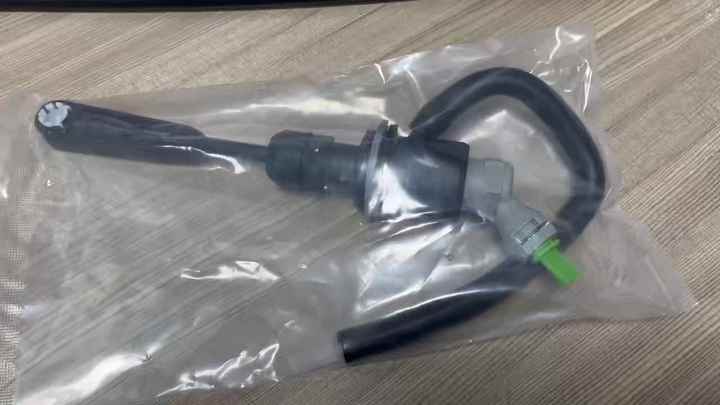 Clutch Master Cylinder for Renault Dacia Dokker Duster Lodgy Logan II ...