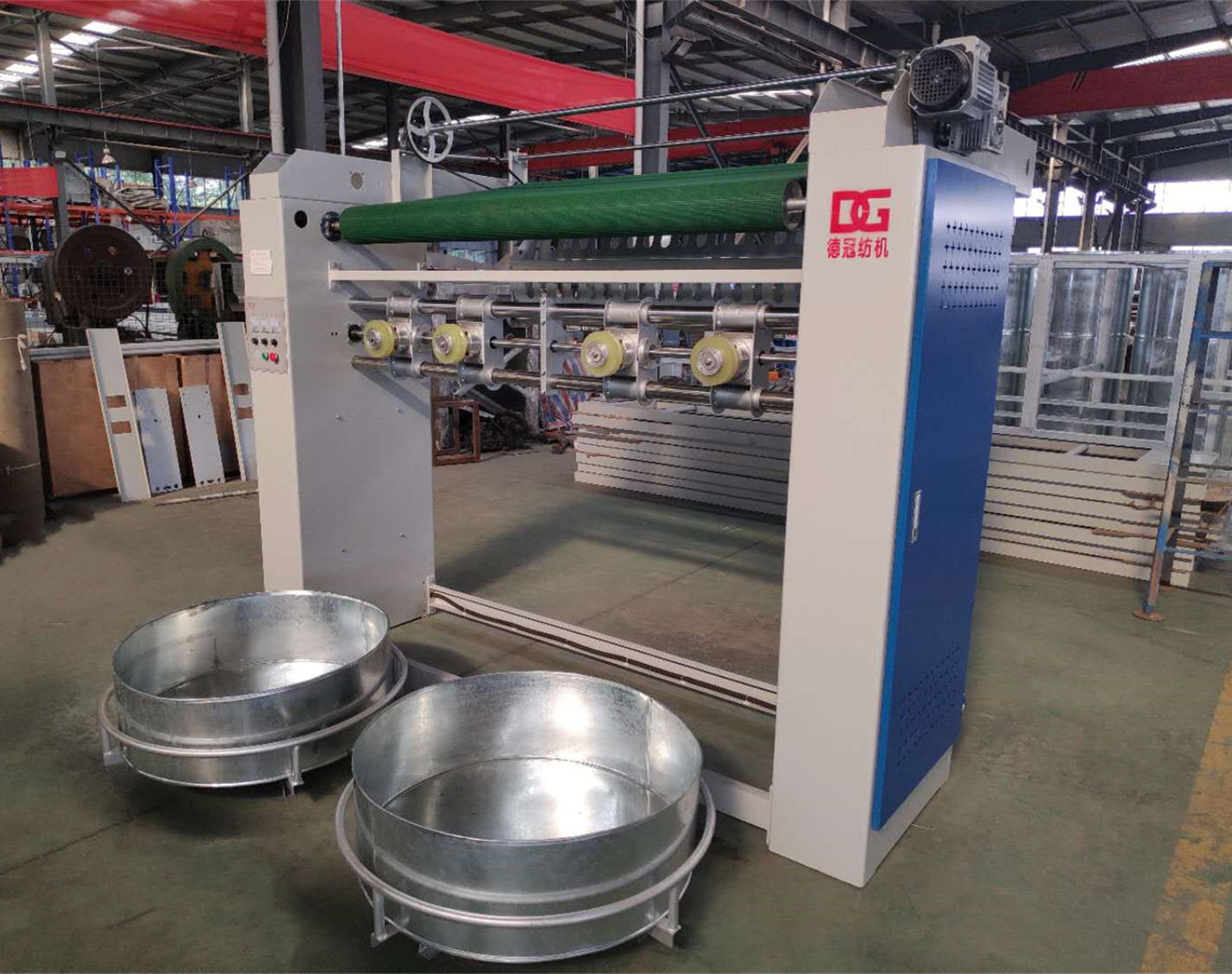 Tubular knitted fabric overfeed expander spreading machine Products ...