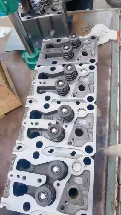 JM PC200-6 Cylinder Head Outstanding Heat Resistance Suitable for ...