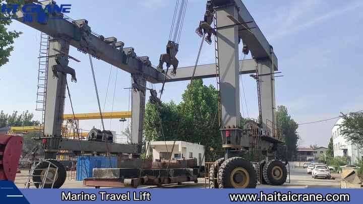 Heavy Duty Shipyard 100 Ton Marine Travel Lift 300 Ton Boat Lifting ...
