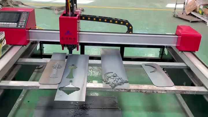 Multi-Functional 3KW Fiber Laser Cutting Machine with Delta Servo Motor ...