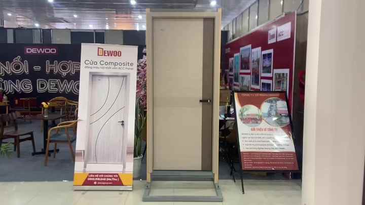 Modern WPC Double Door Wood Plastic Composite With Waterproof Feature ...
