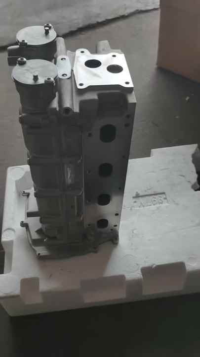 Auto Parts DW10F Engine Complete Cylinder Head for Peugeot 307 308 3008 ...
