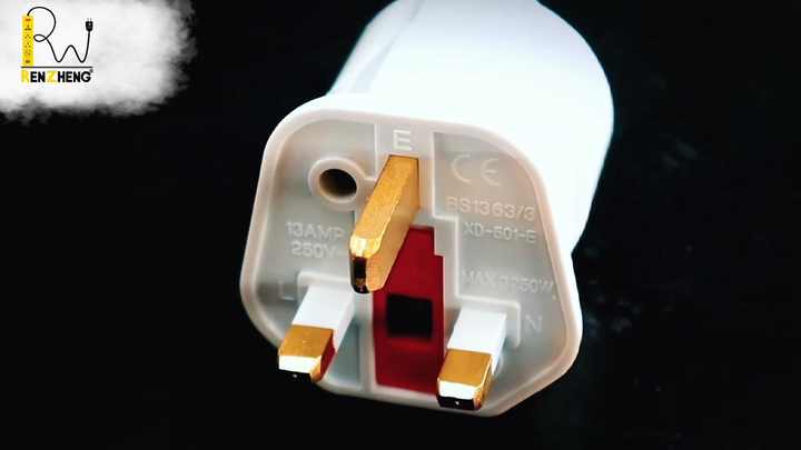 UK 16A Power Adapter Single Socket Travel Adaptor EU UK Converter Plug ...