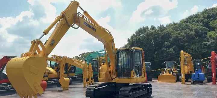Original Komatsu PC138US 13 Ton Crawler Excavator With Front Blade ...