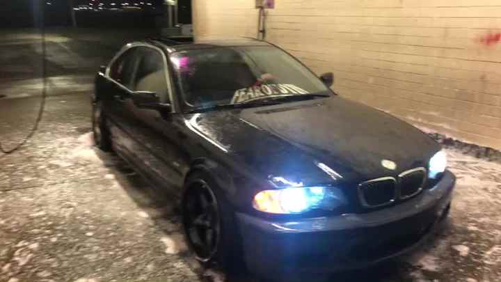 Purple Rooftop Beacon Rotating Light - Emergency Warning