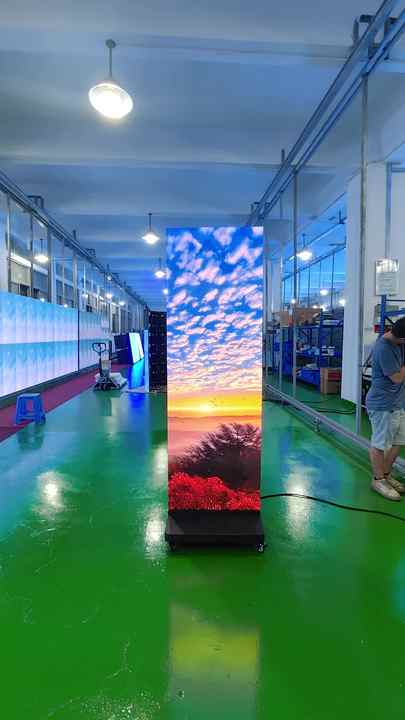 Three-fold LED Poster P1.86 P2 P2.5Screen Energy Saving Foldable LED ...