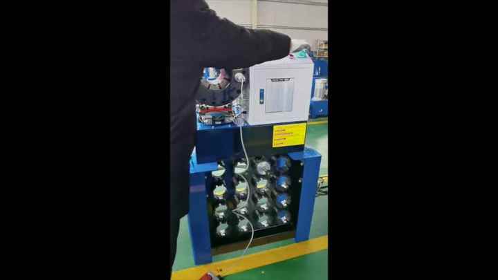 DX68 DX69 factory Automatic 1/4-2'' P32 P20 hydraulic Pipe hose ...