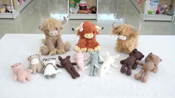 CE CPC Custom Highland Cow Plush Toy Cube Shaped Soft Stuffed Animal ...