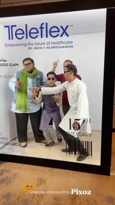 2025 Wholesale Customized Photo Booth Box Neon Wireless
