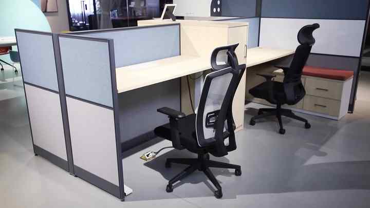 Ergonomic Office Workstation Desk With Partition Dividers Modern Office ...