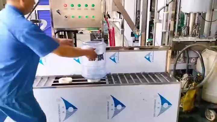 20 Liters Water Bottle Filling Machine/ 5 Gallons Filling Machine ...
