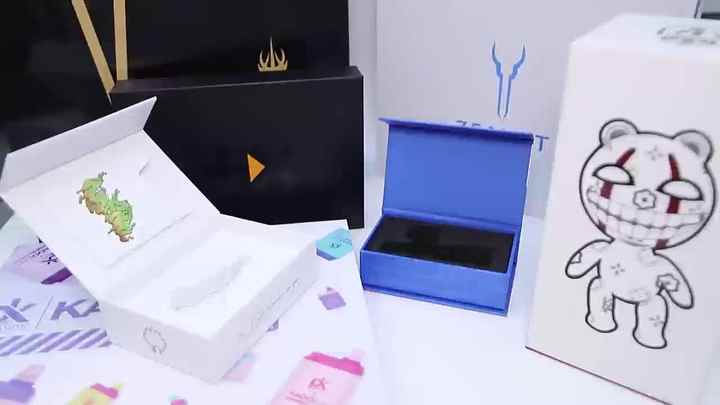 Custom Logo Packaging Boxes - Eco-Friendly Gift Solutions