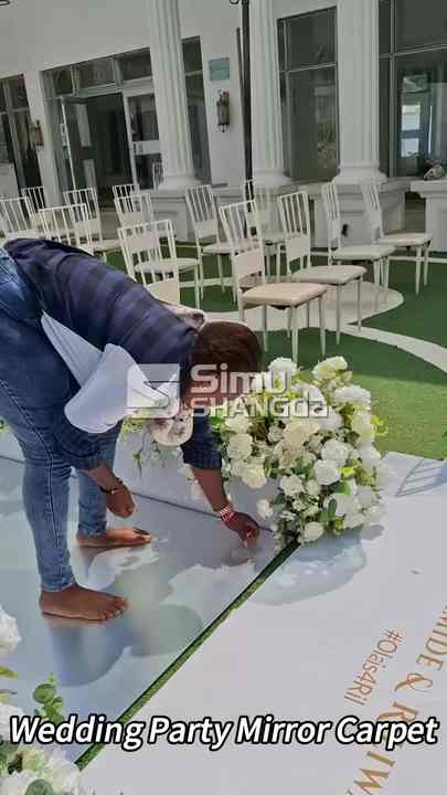 Luxury White Mirror Carpet Glossy PE Sheet White Wedding Carpet for ...