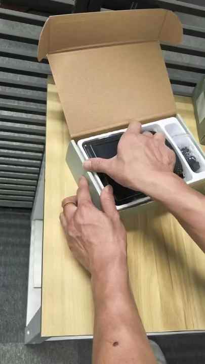 GPSONE バーチャルフェンスカラー GPSトラッカー 歩数計 電気ショック GPSトラッカー スマートGPS追跡 牛家畜追跡 ...