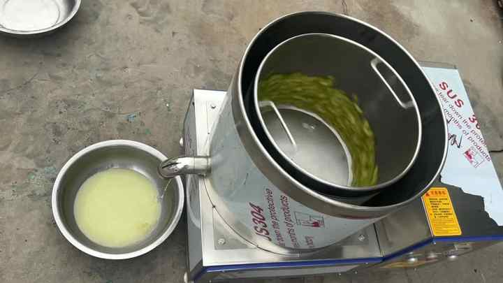 Fried Food Oil Removing Machine for Banana Chips / Potato Chips ...