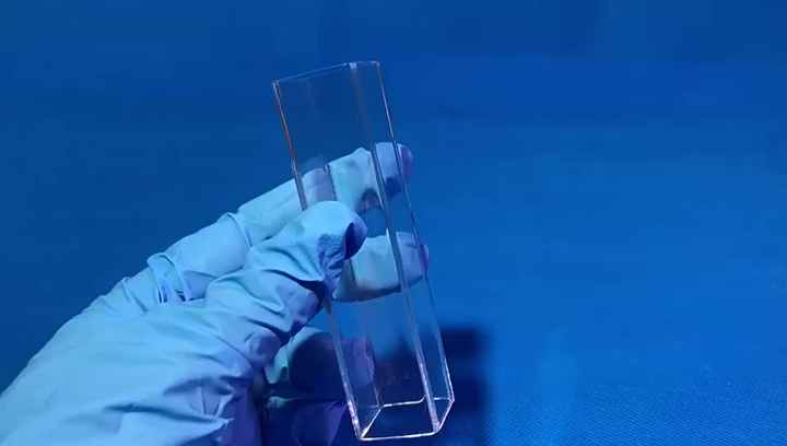 High Purity Ultraviolet-Filtering Quartz Tube Light Transmission Heat ...